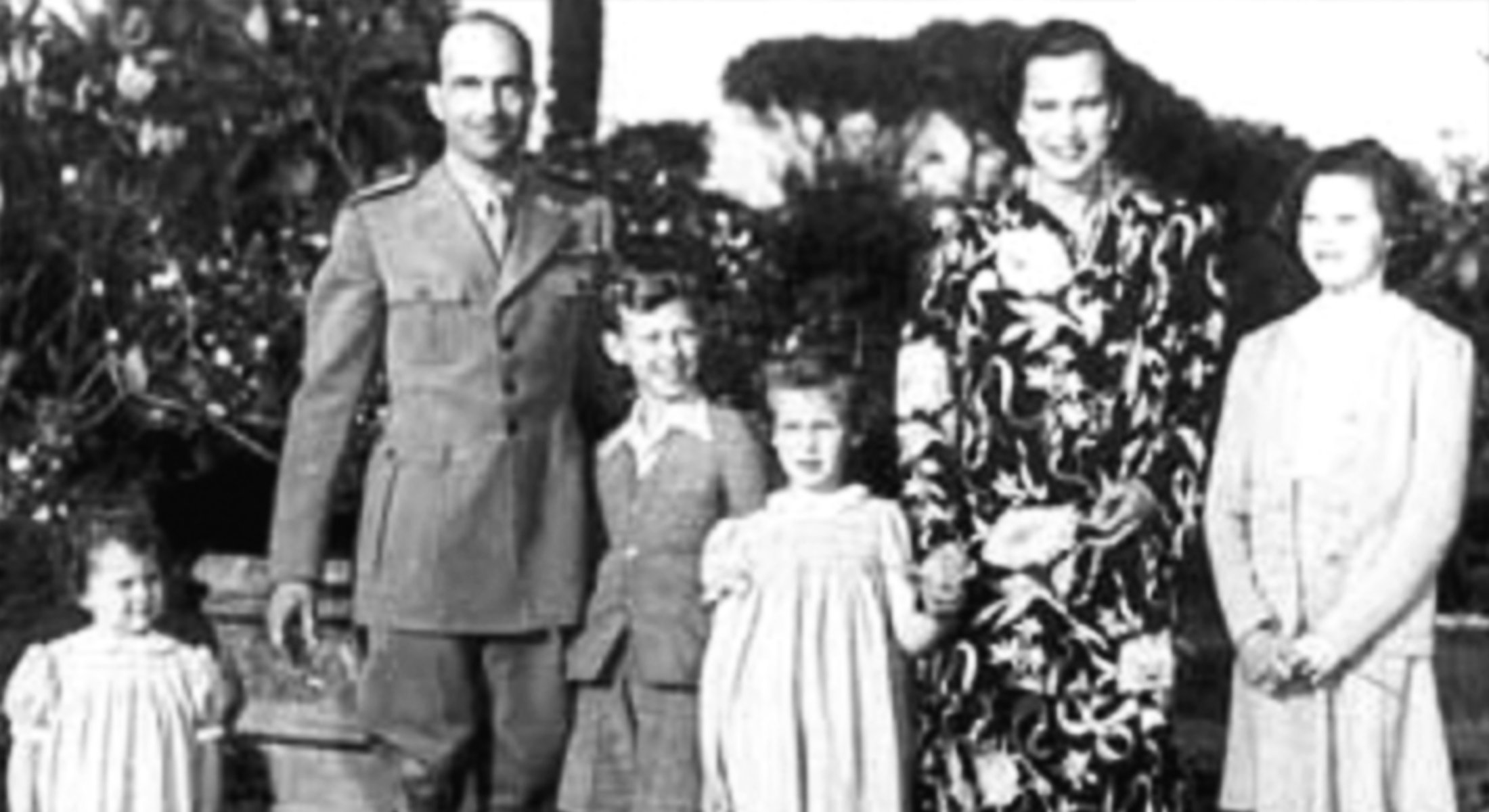 History of King Umberto II - Grande Real Villa Itália Hotel